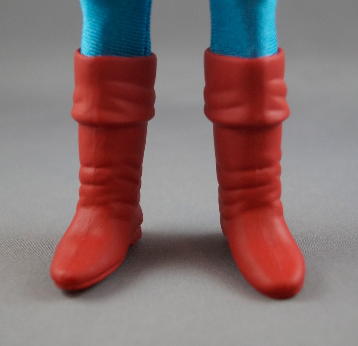 Up Close: ThinkGeek Captain America Exclusive – Mego Museum